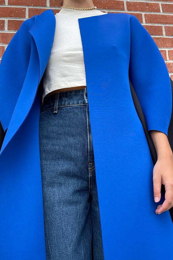 Blue Front Cloud Jacket in Blue/Black – Des Kohan